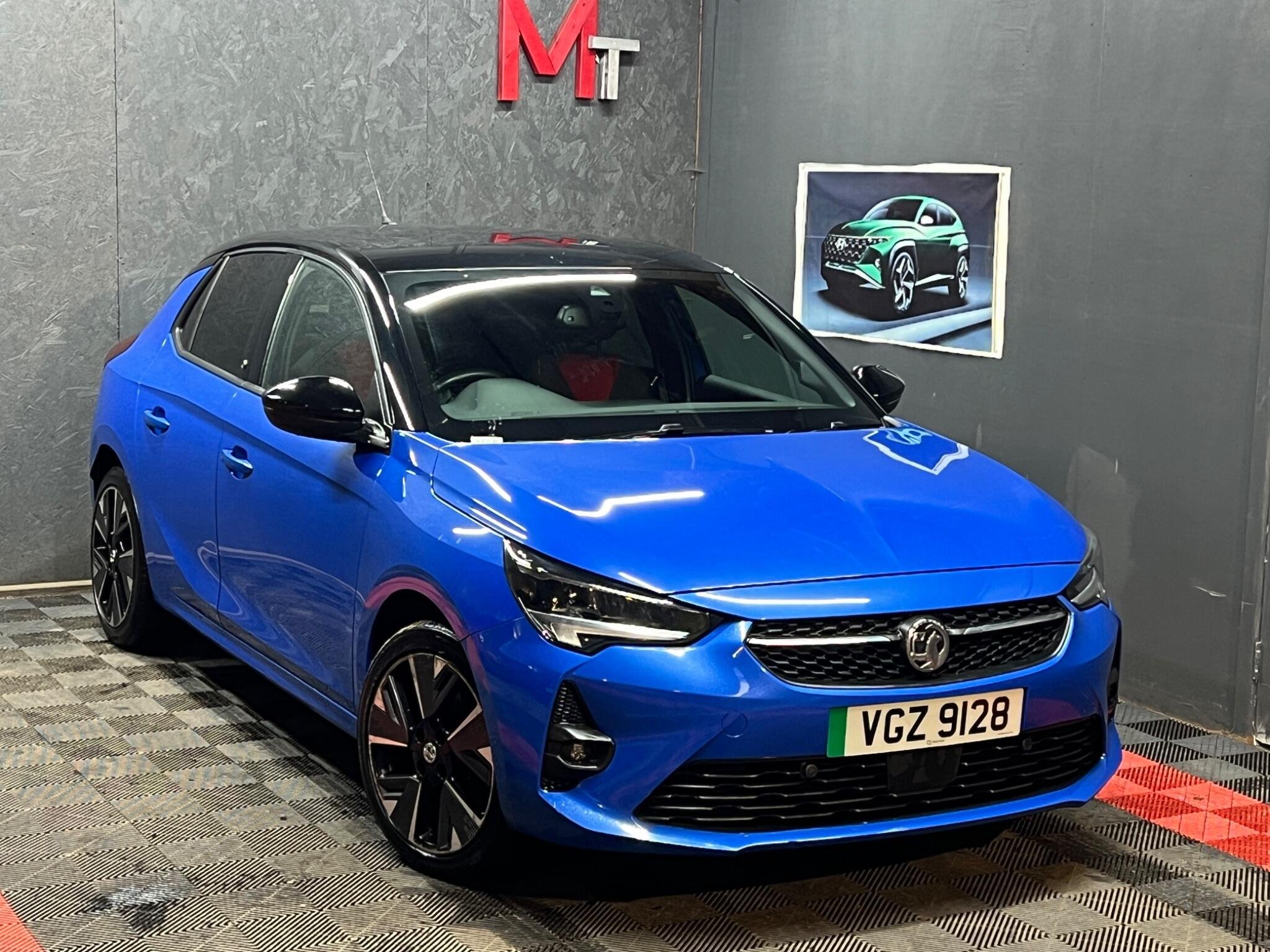Used 2021 Vauxhall Corsa 50kWh SRi Nav Premium Auto 5dr (7.4Kw Charger ...